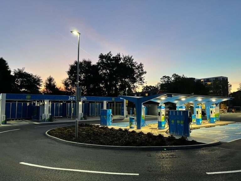 MFG Putney | Toureen Group